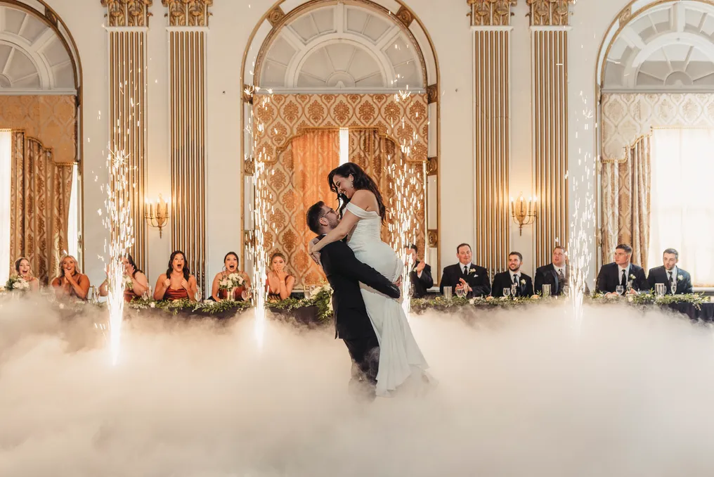 George Washington Hotel Reception Venue - Wedding Service Guide US